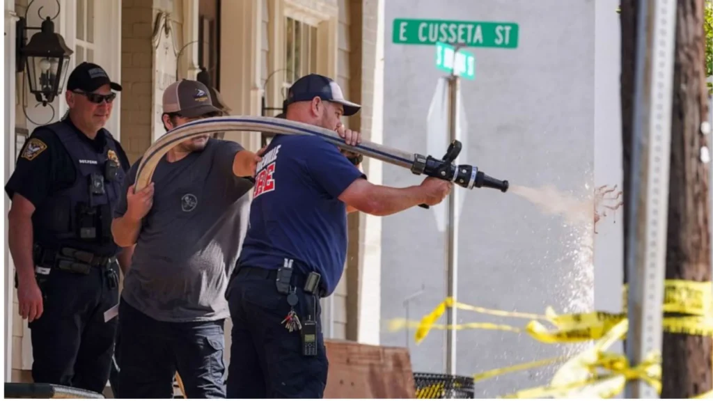 Mass Alabama Shooting Leaves 3 Dead, 15 Wounded