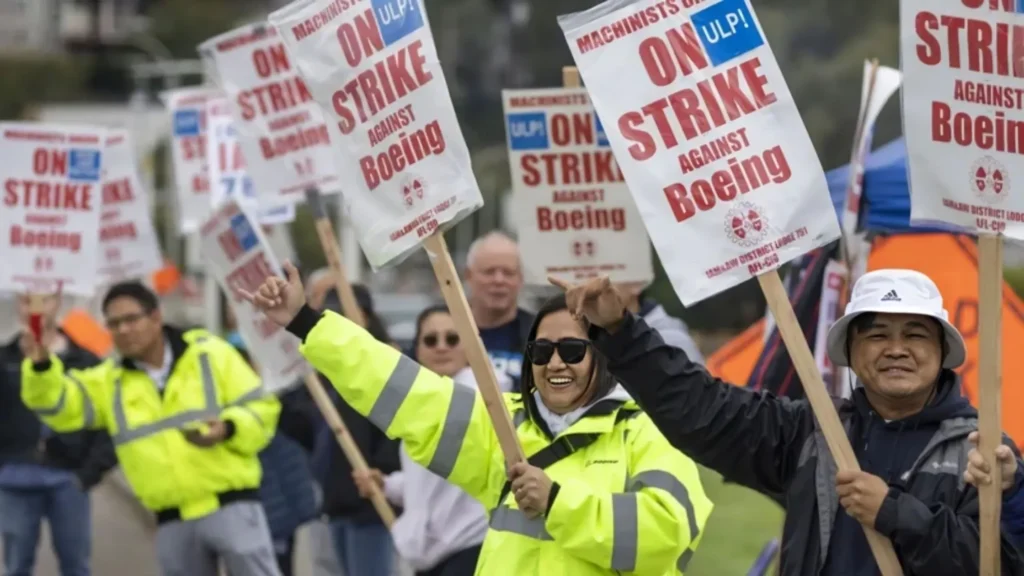 Boeing Layoffs: What 400 Job Cuts Mean